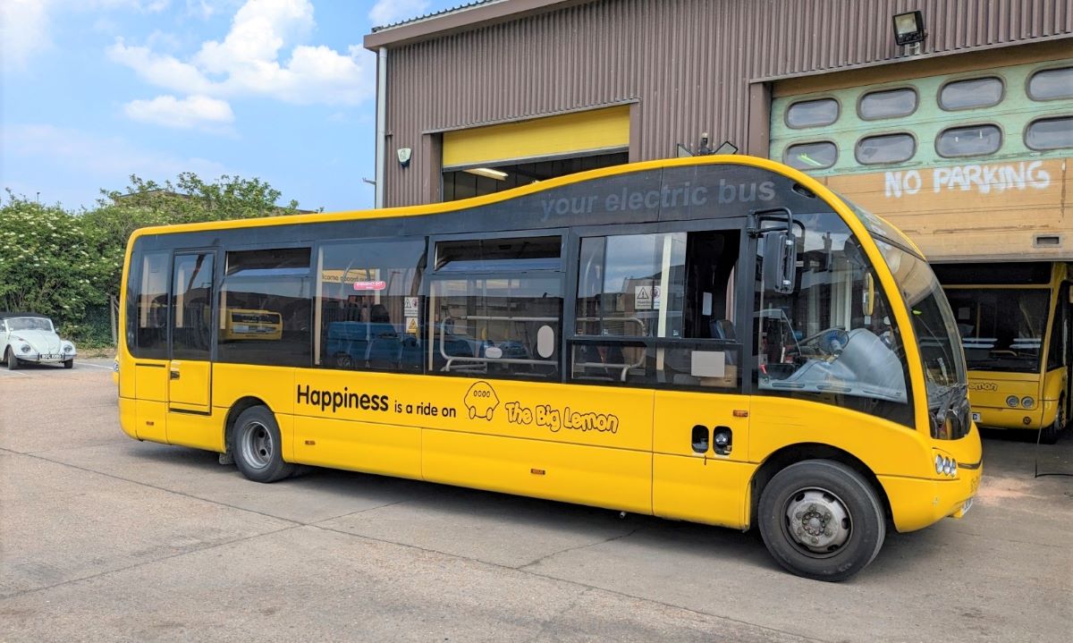 Government ducks responsibility in decarbonising transport – Transport ...